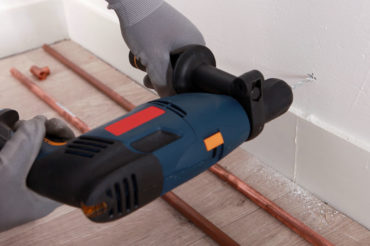 Steckdosen bohren • Schritt für Schritt Anleitung • Welchen Bohrer?